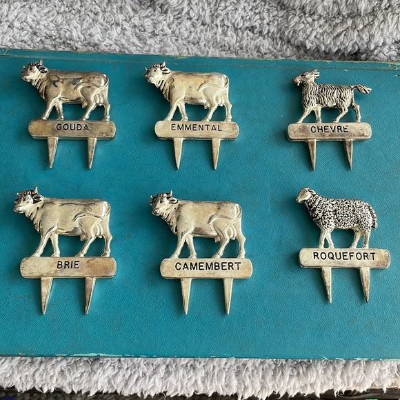 Silea | Kitchen | Vintage Silea Set Of 6 Dairy Farm Animal Silver ...